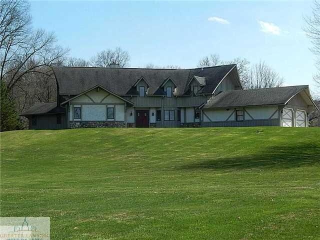 11465 Clinton Road Rives Junction, MI. 49277 | Snabby