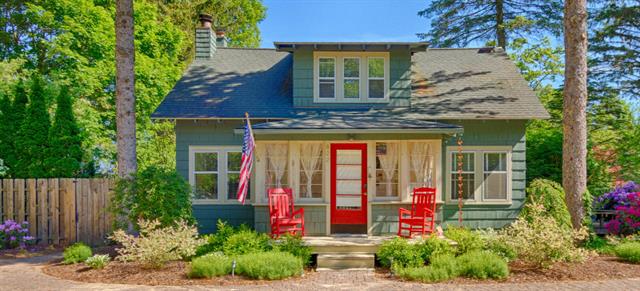 822 Allegan Street Saugatuck, MI. 49453 | Snabby