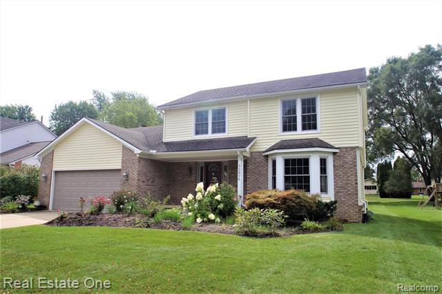 3267 Bennington Dr Wixom, MI. 48393 | Snabby