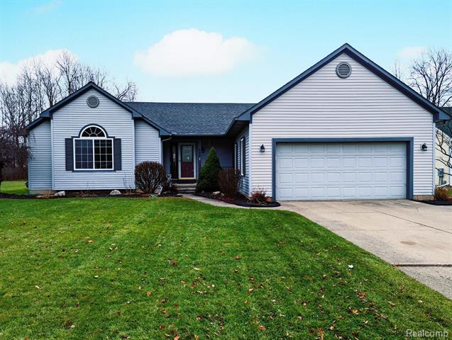 11687 SHELL BARK LANE Grand Blanc, MI. 48439 | Snabby